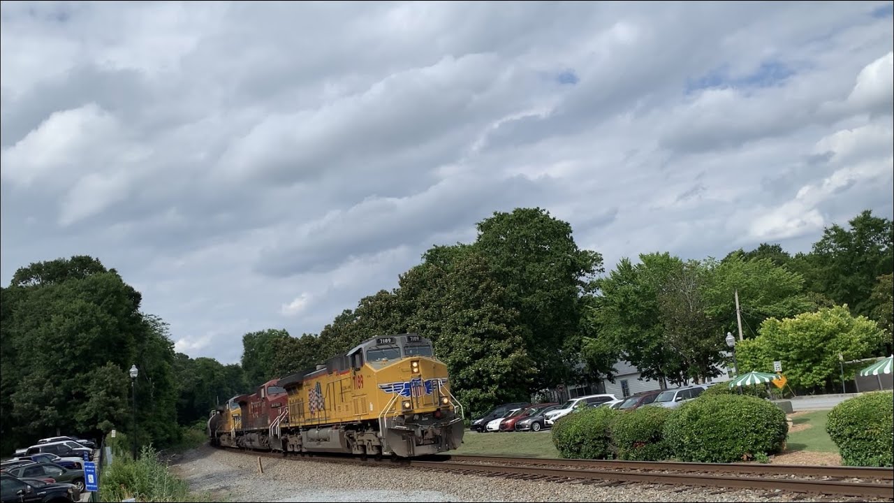 UP 7189 Leads NS 153 Thru Norcross, GA 6/8/2022 - YouTube