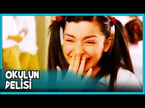 Damat Ferit, Zamanı Geriye Aldı - Acemi Cadı 1. Bölüm