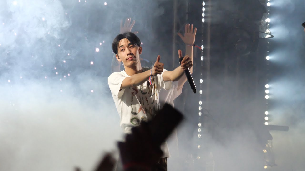 K6Y - กอดกัน at CAT EXPO8 - YouTube