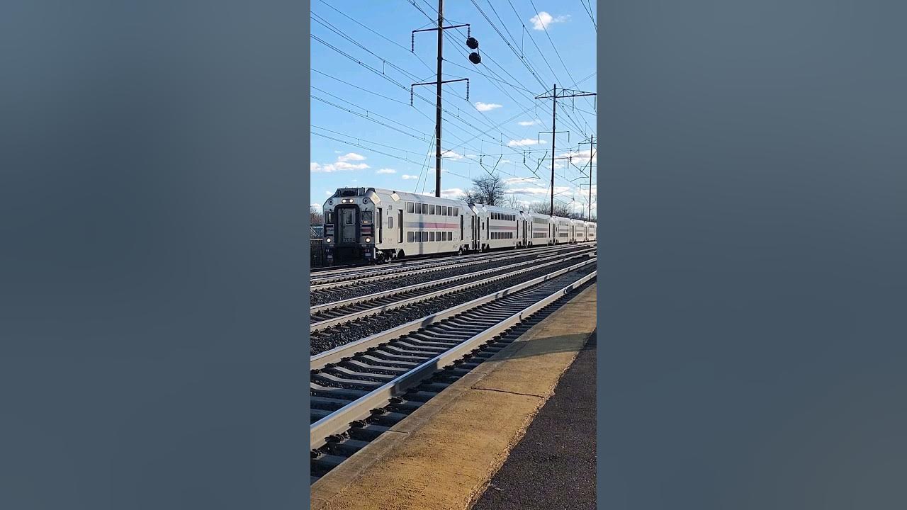 NJT Multilevel Cab Car #7024 Hornshow at Jersey Ave (Train #7848)(K5LA Horn) #shorts #fyp - YouTube
