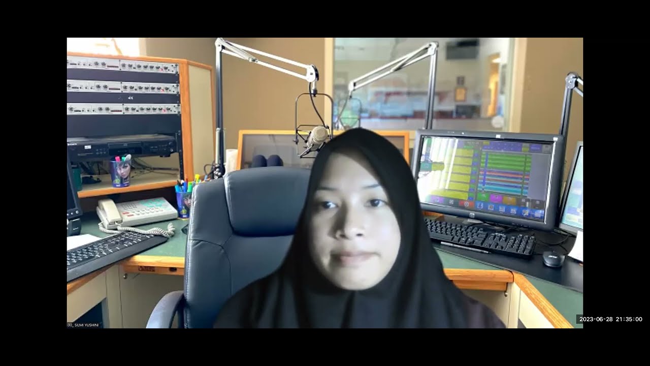 SILMI YUSHINI REKSADANA UAS - YouTube