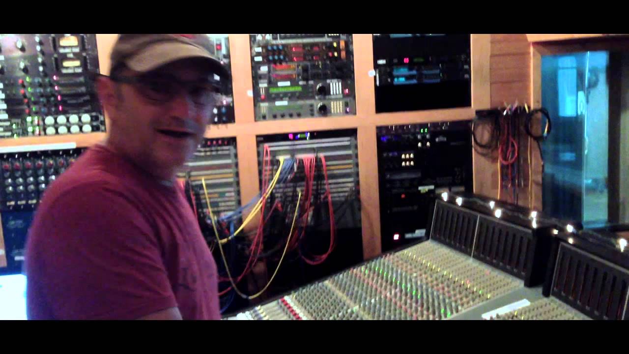 Studio diary – Rob Feaster, Quad Studios, Nashville - YouTube