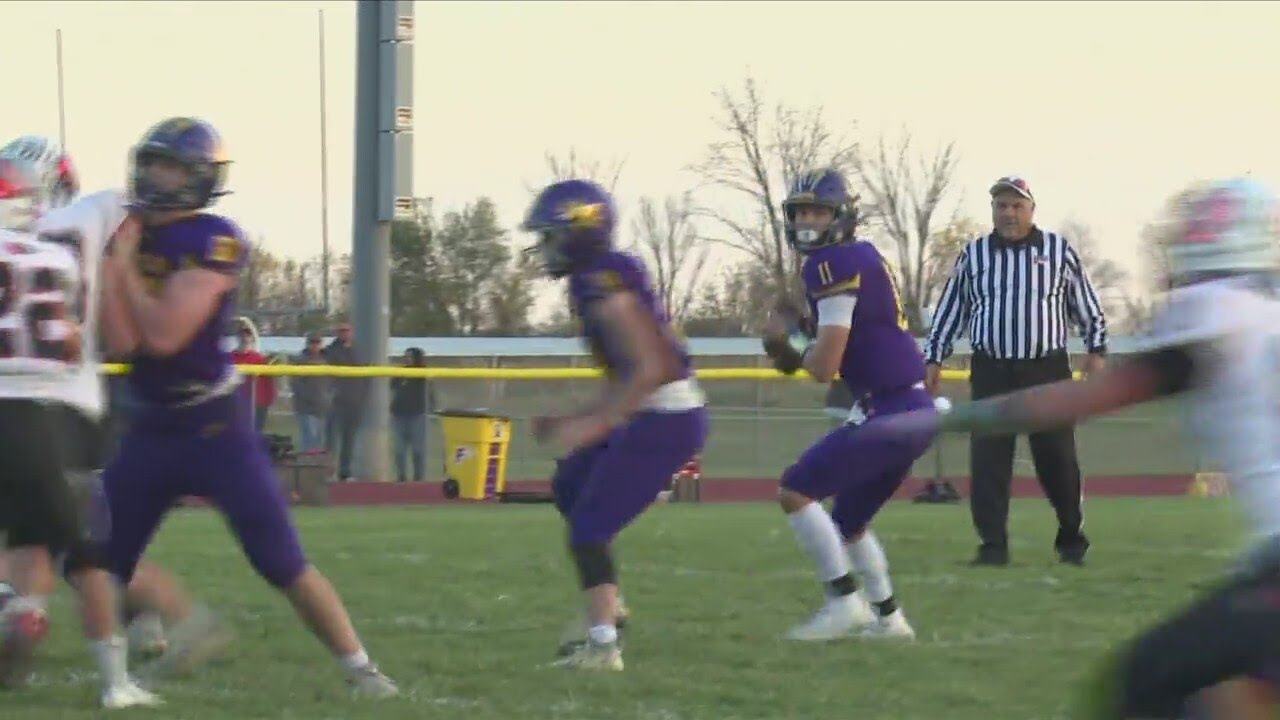 Lane Wheelwright glad for one more game as a Farmer - YouTube