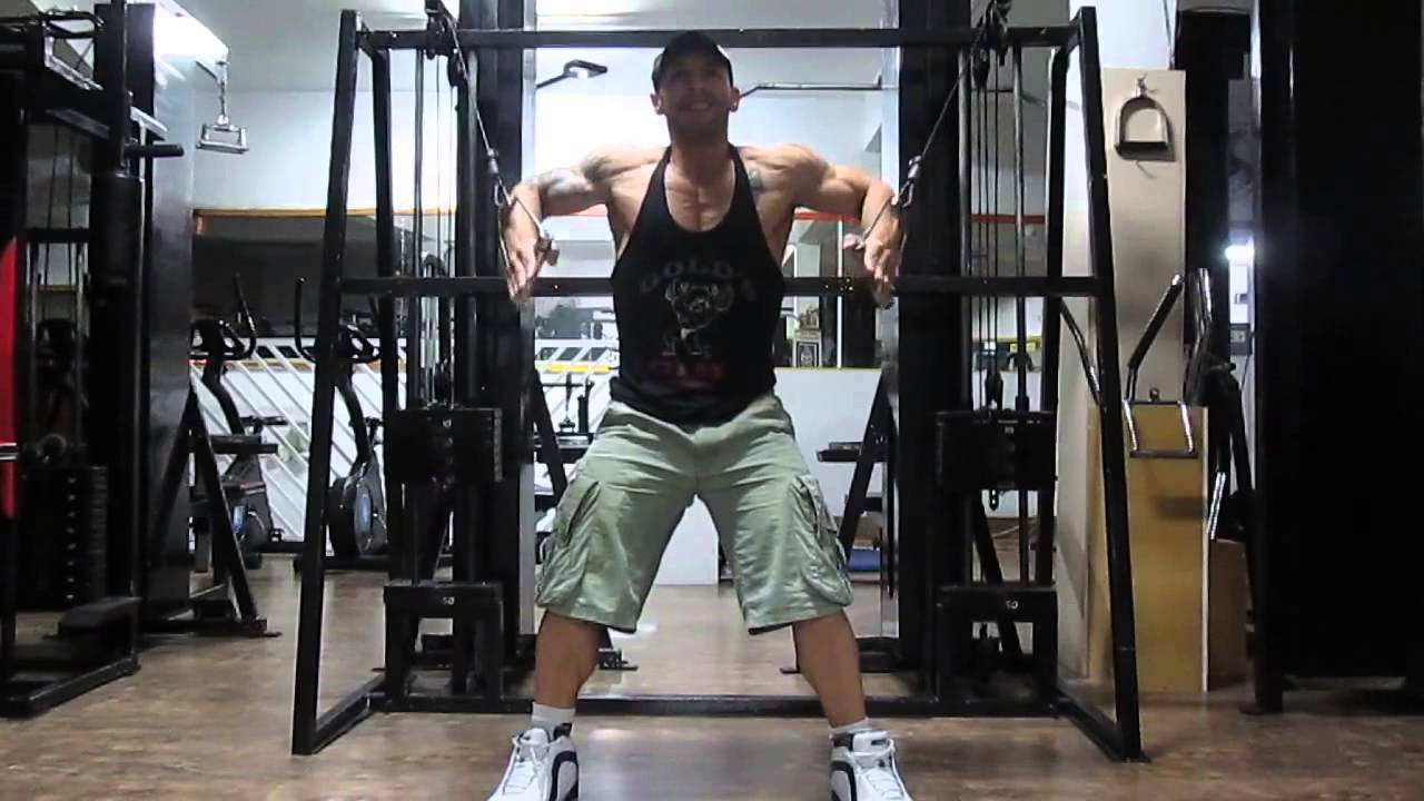 CROSSOVER EXERCÍCIO PARA PEITORAL - YouTube