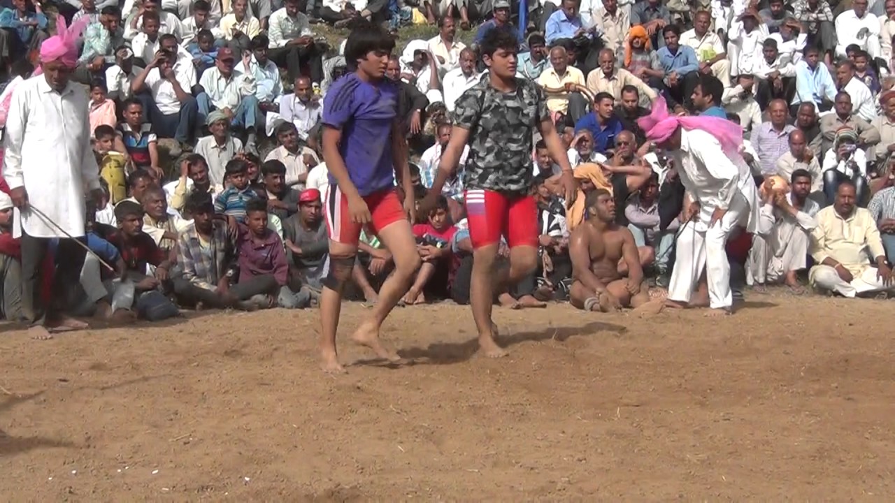 Women traditional kushtiwrestling : Baldwara Dangal Himachal ...