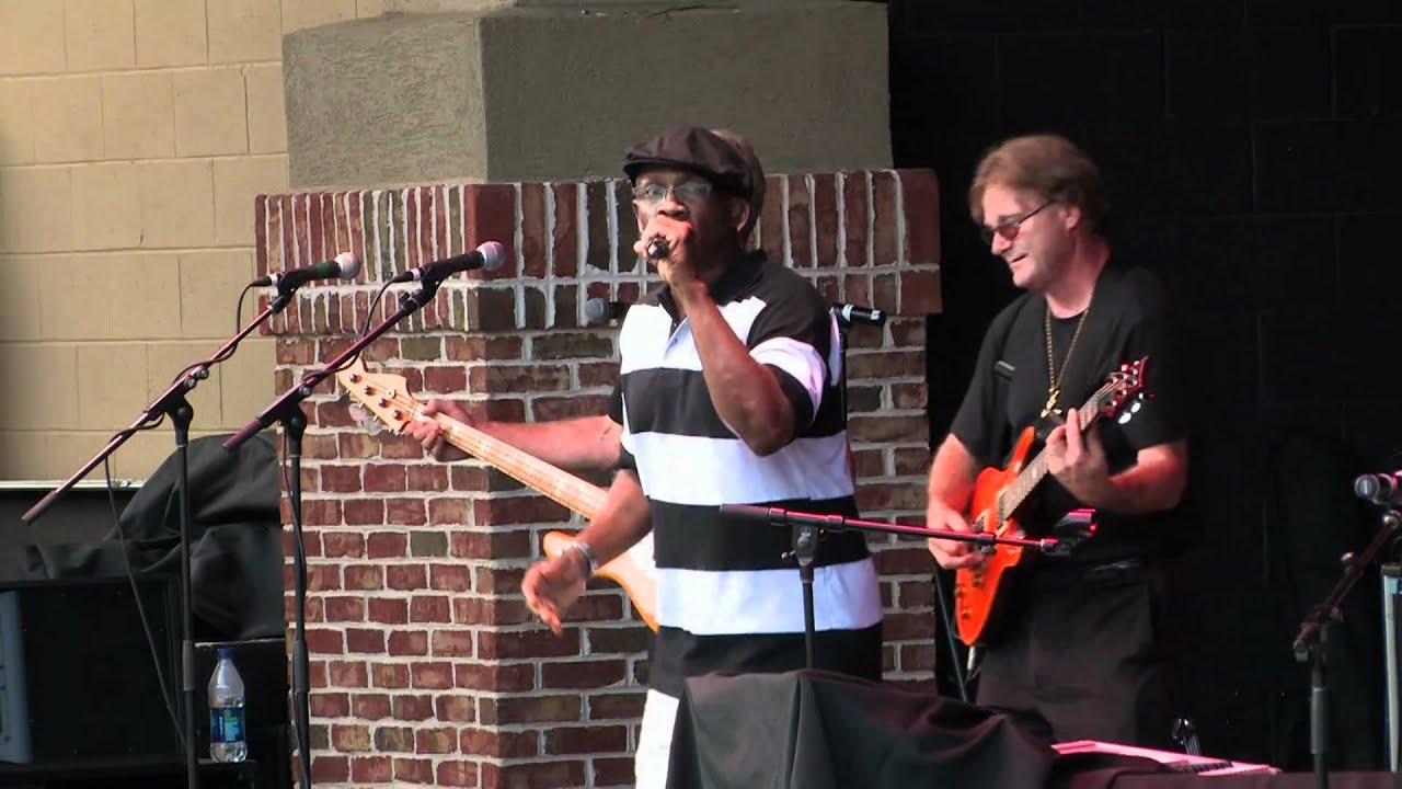 R&B Inc - Unchain My Heart (Bobby Sharp) - YouTube