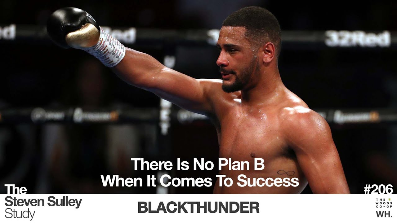 Pro-Boxer Caoimhín Agyarko ( BlackThunder ) - YouTube