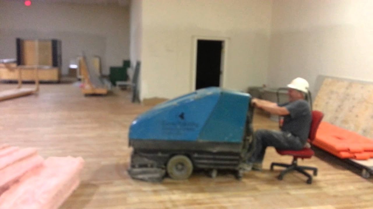 Lazy construction workers - YouTube