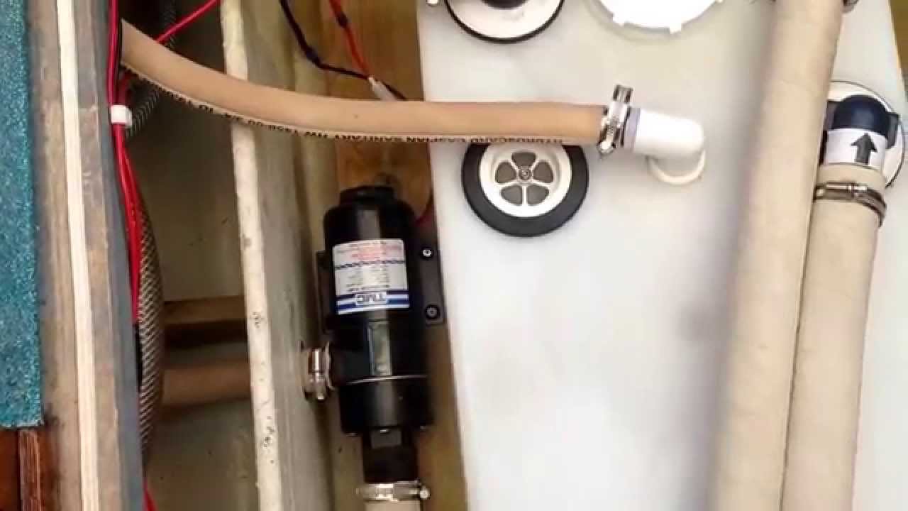 Install septictank in boat - YouTube