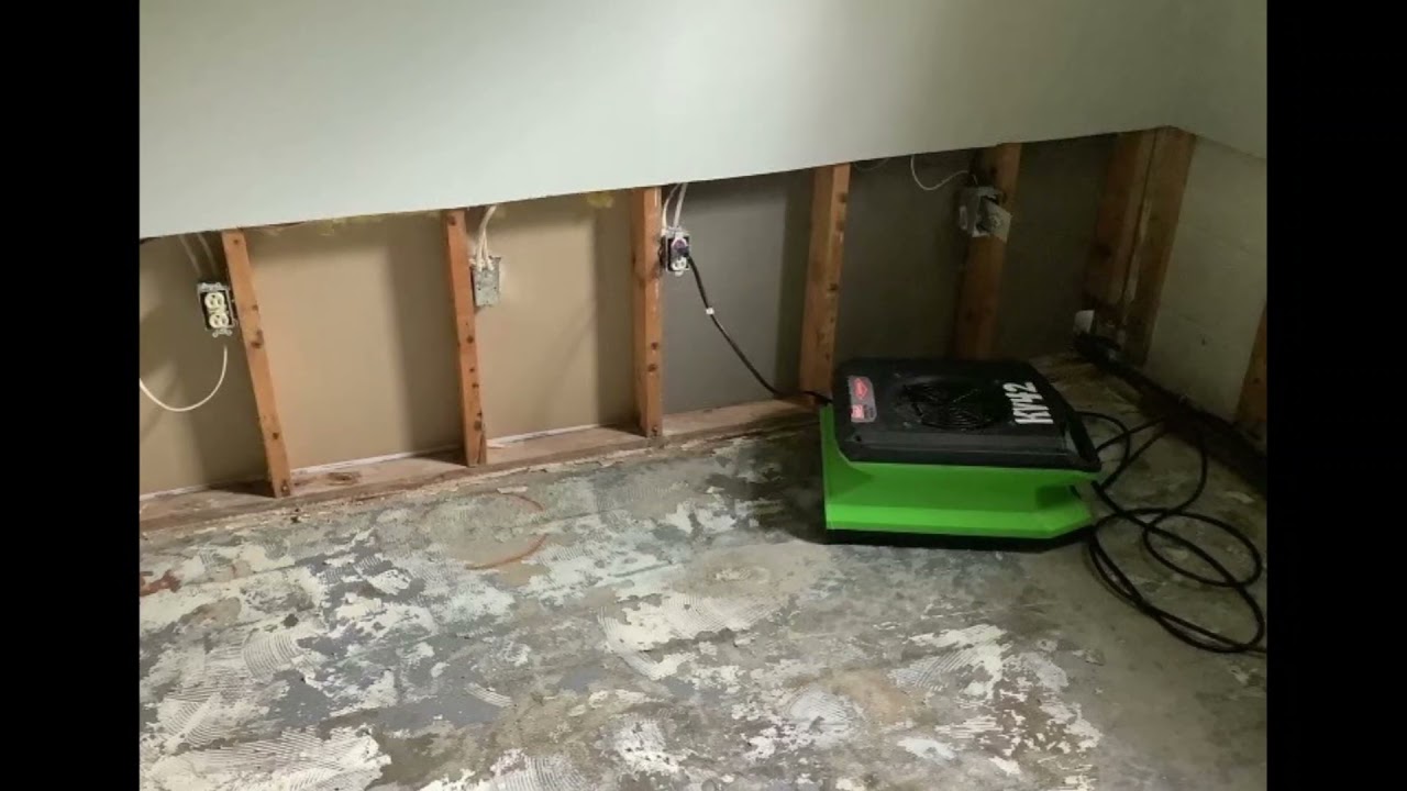 SERVPRO Water Damage Mitigation - YouTube