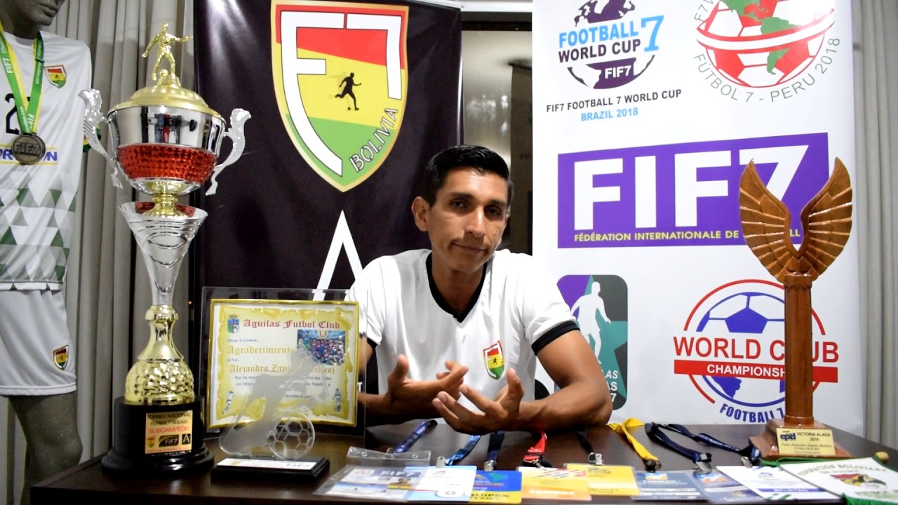 Alejandro Zapata nos habla de su nuevo centro - YouTube