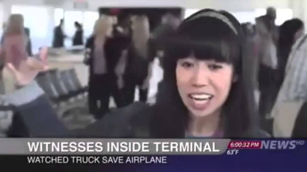 2011 Ad - An airplane was saved by a pickup truck - Landing Gear ...