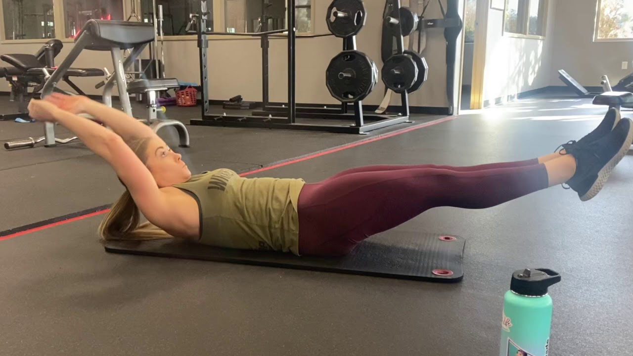 Hollow body crunch - YouTube