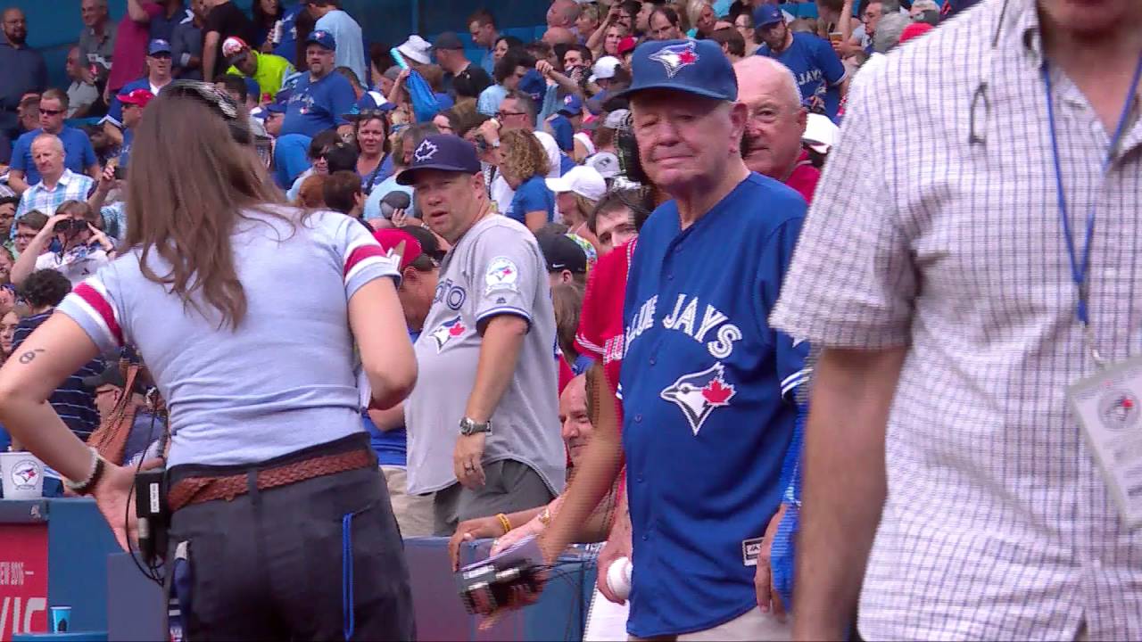 Bob Kutner throwing out the first pitch at the Blue Jays Game - YouTube
