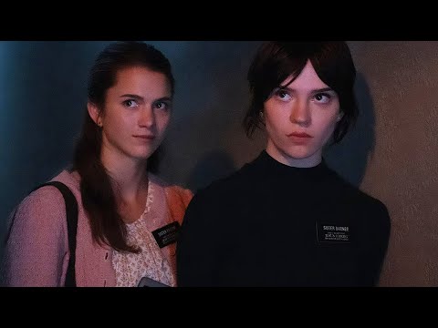 Dinlerin İnsanları Kontrol Etmek İçin Var Olduğuna İnanan Bir Adamın 2 Kızı Tuzağa Düşürmesi!