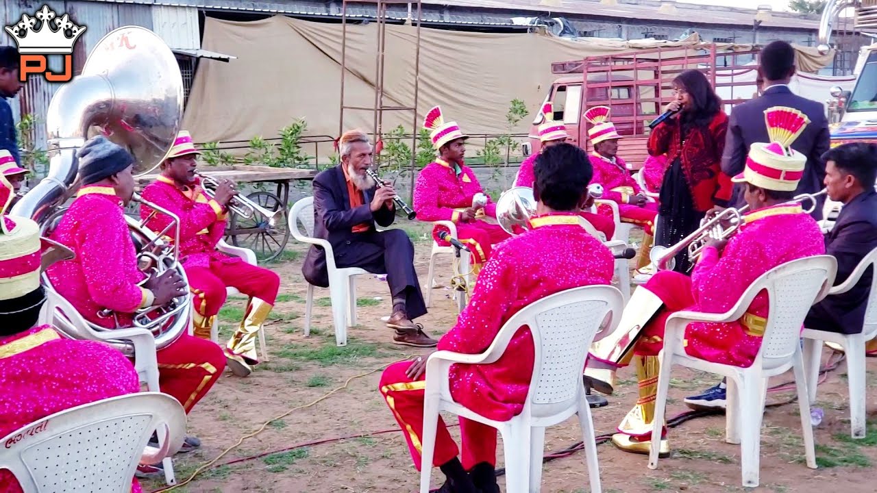 MK Rajkumar Band Sinor | Dekha Tujhe To | PJ Bands - YouTube