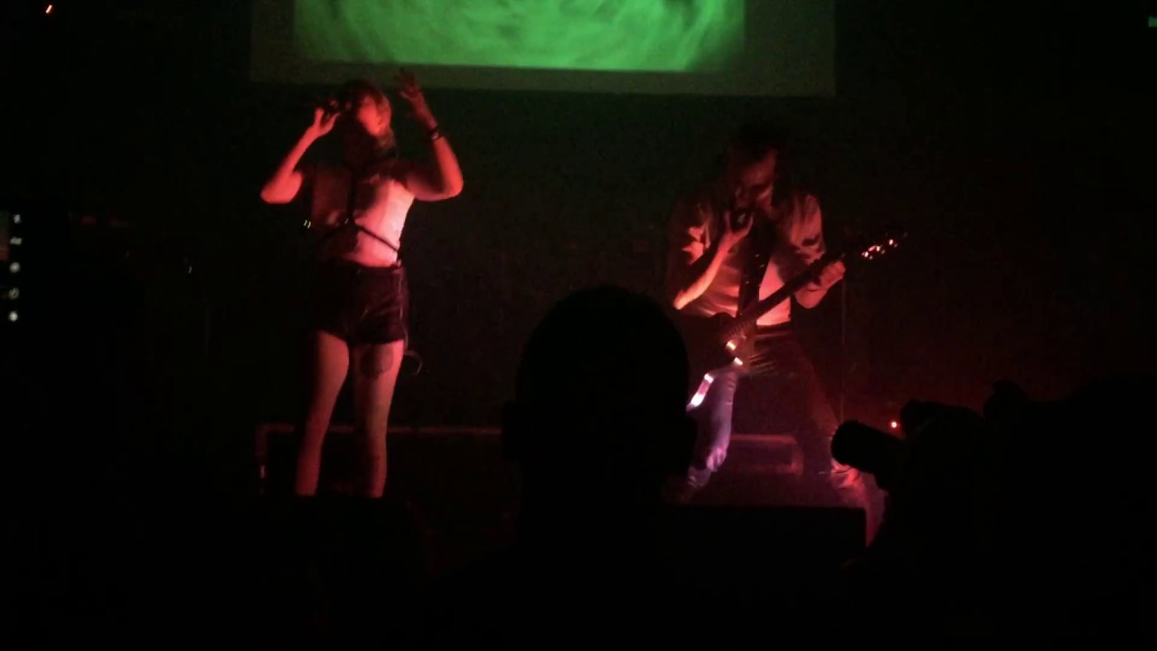 Kanga - Going Red - YouTube