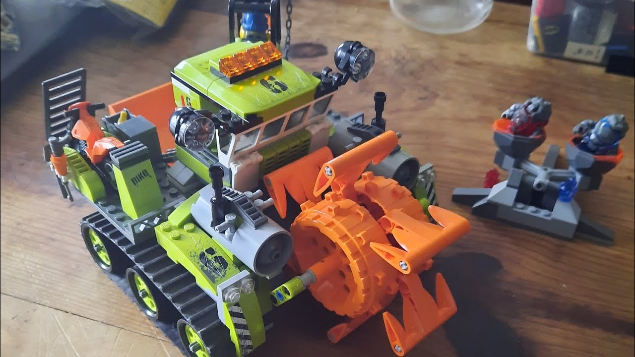 Lego Crystal Sweeper (Power Miners) Build. 474 pcs. - YouTube