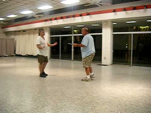 Shock knife training. - YouTube