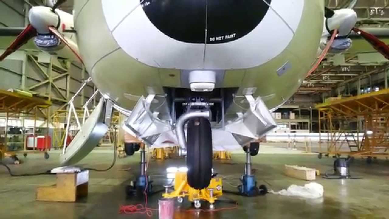 LANDING GEAR RETRACTION - YouTube