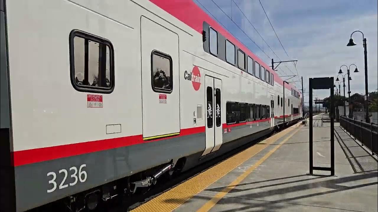 Caltrain Local #612 at Santa Clara Station with JPBX #324 and #323 EMU Trainset - YouTube