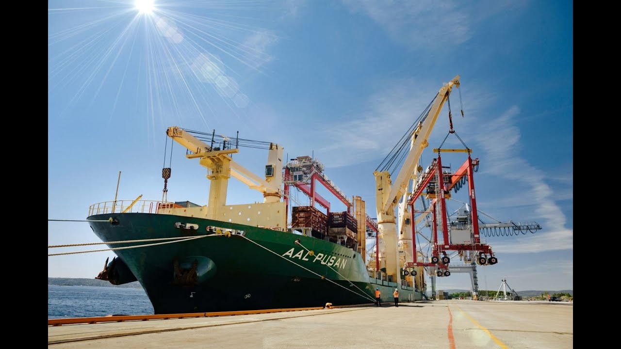 AAL Shipping (AAL) - Project Heavy Lift & Multipurpose Cargo Carrier in ...