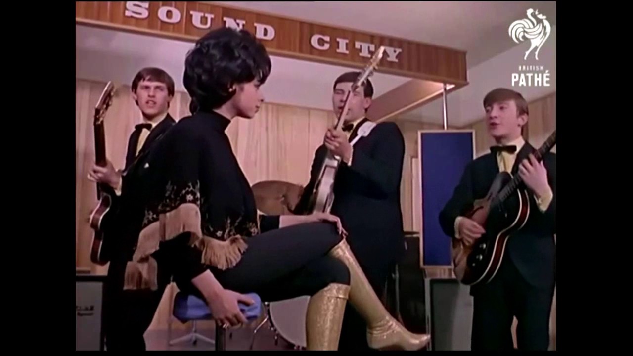 Really Gonna Shake Sandra Barry & The Boys aka The Action - YouTube