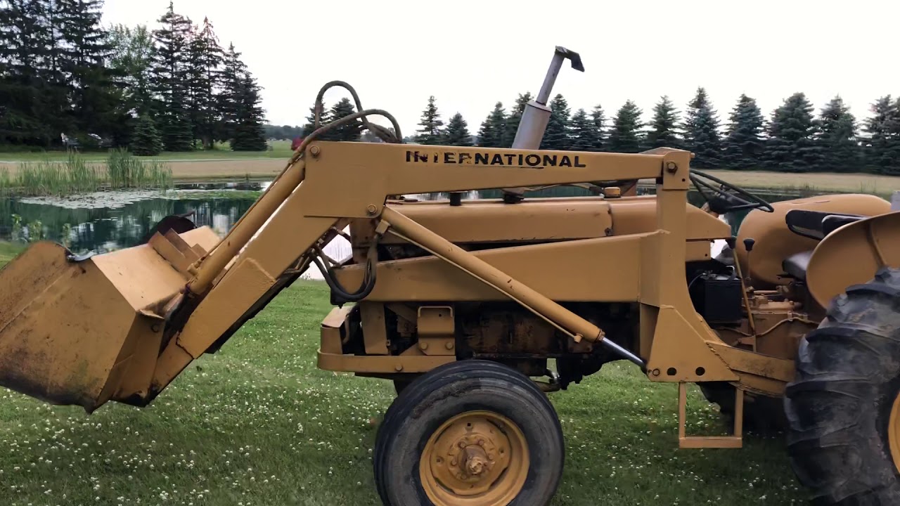 International Tractor with Front Loader Walk Around - YouTube