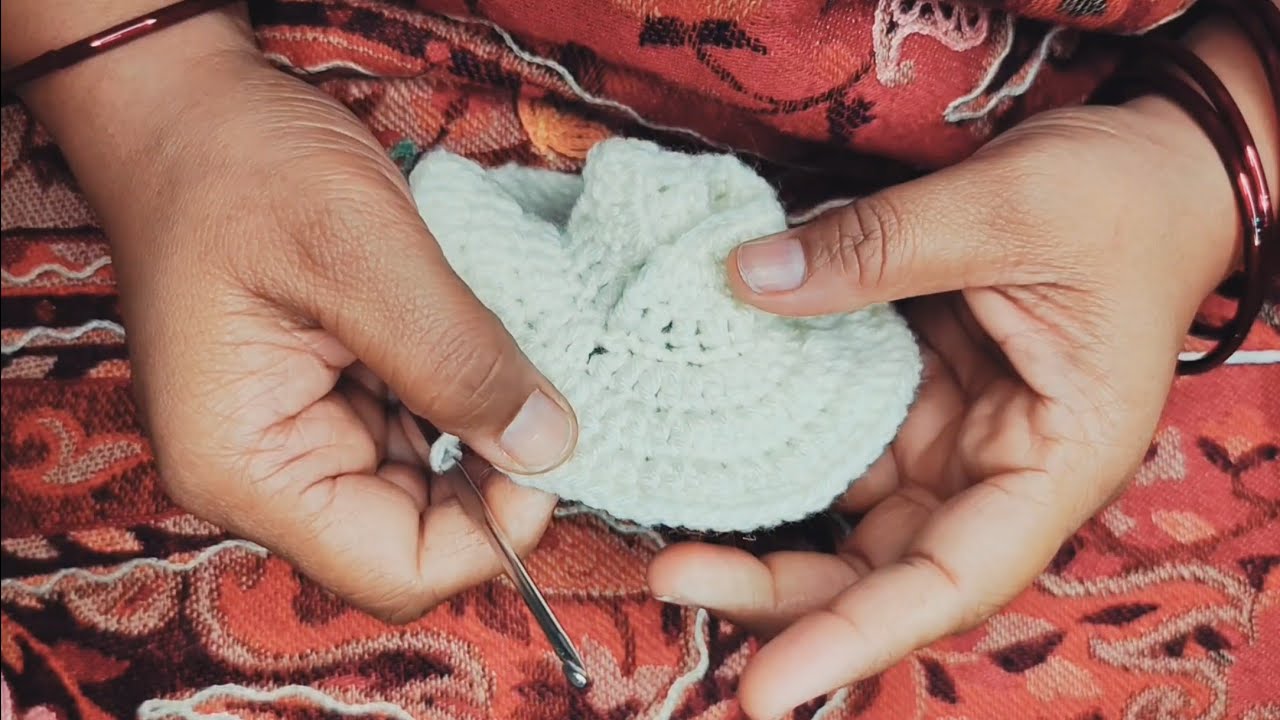 Kanha / Laddu Gopal Ji 1–2 Size Crochet (Crosiya) Dress Kaise Banaye ...