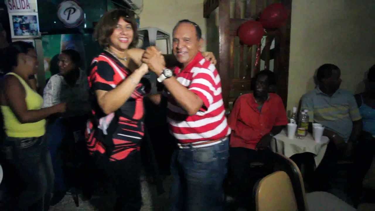 RAFELITO "GRUAS MALECOM"EN EL SECRETO MUSICAL, CUMPLEAÑOS ELENA ALMONTE ...
