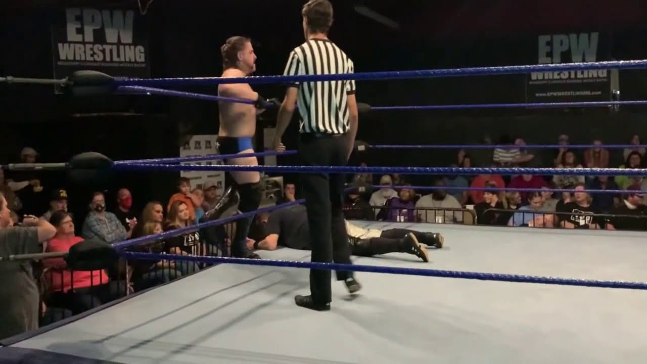 Eric Wayne vs. DC Daniel Cross - EPW Wrestling 11-7-2020 - YouTube
