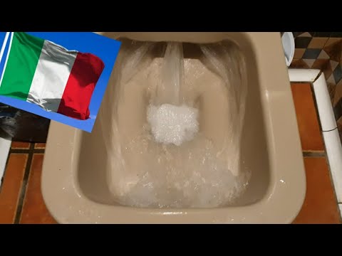 🇮🇹 ITALY TOILET 38 🇮🇹 = "Brown Rimless Bowl and GEBERIT Button" - YouTube
