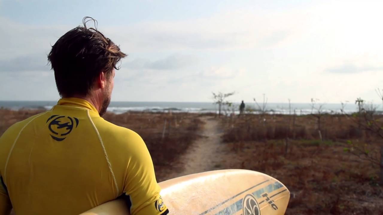Nils Fluck in Nosara - YouTube