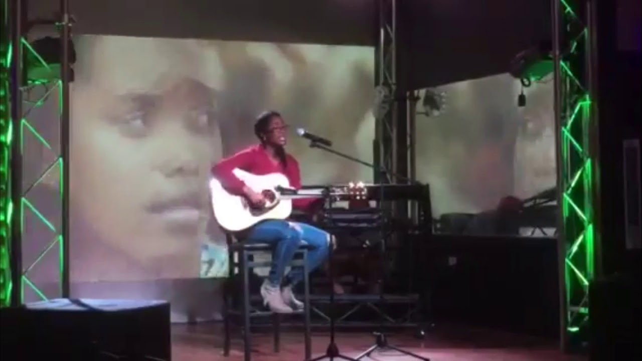 Roberta Lea Live:Hunger Pain - YouTube