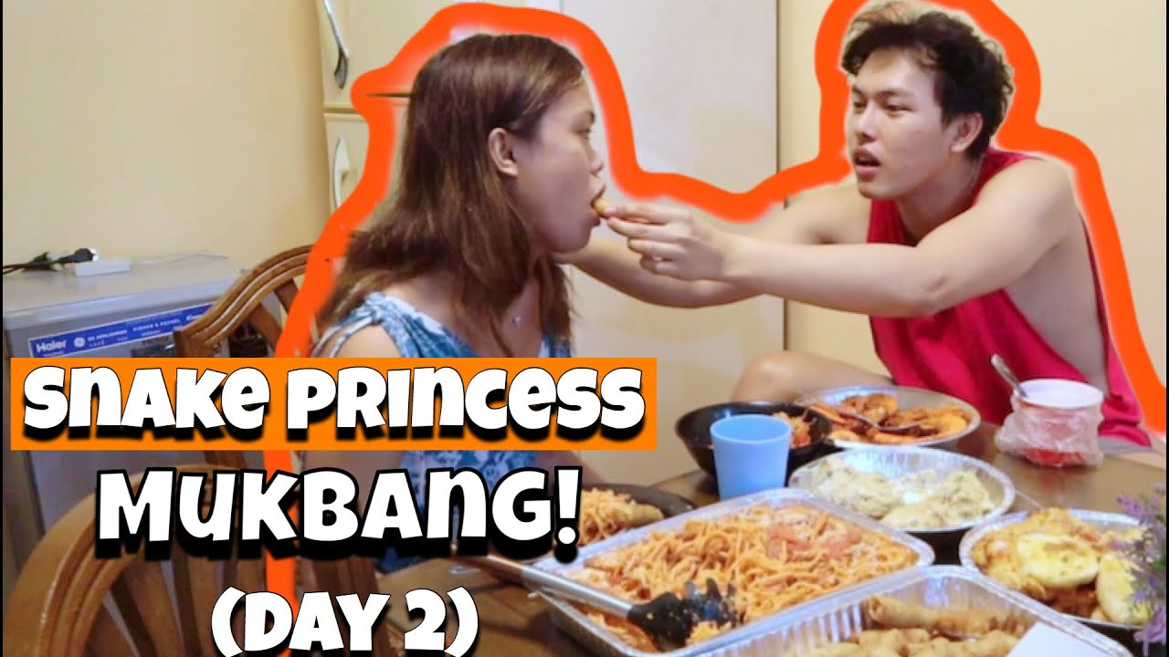 SNAKE PRINCESS MUKBANG! (Day 2) - YouTube
