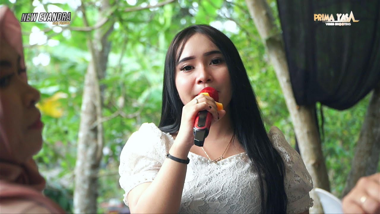 YAYANK WK BUNGA SEDAP MALAM Dangdut Koplo NEW EVANDRA the wedding ...