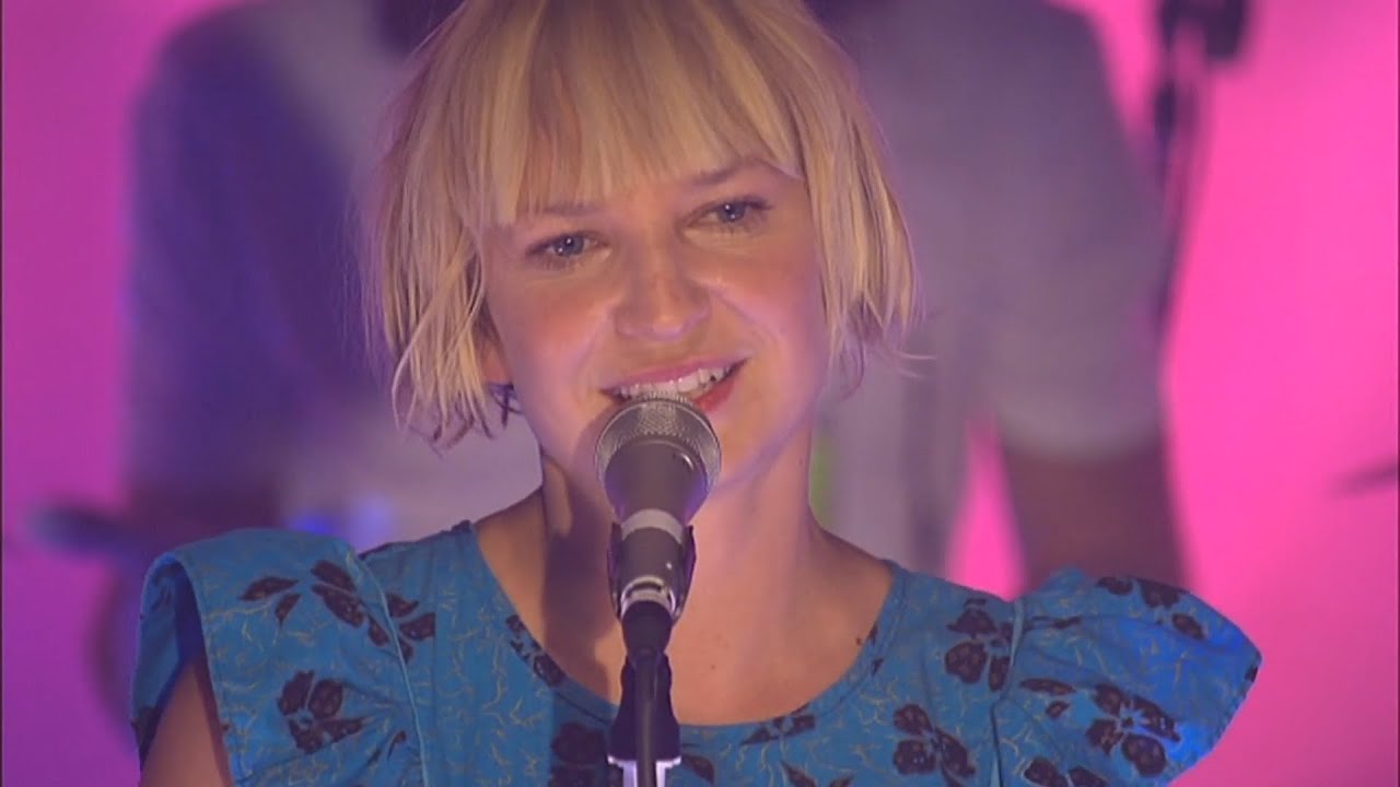 Sia - TV Is My Parent DVD FULL Performance (2007) HQ - YouTube