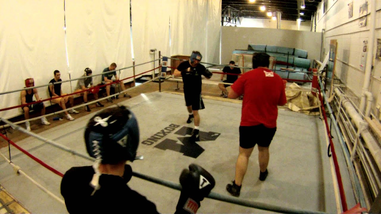 University of michigan Boxing - Winter 2012 - Sparring - YouTube