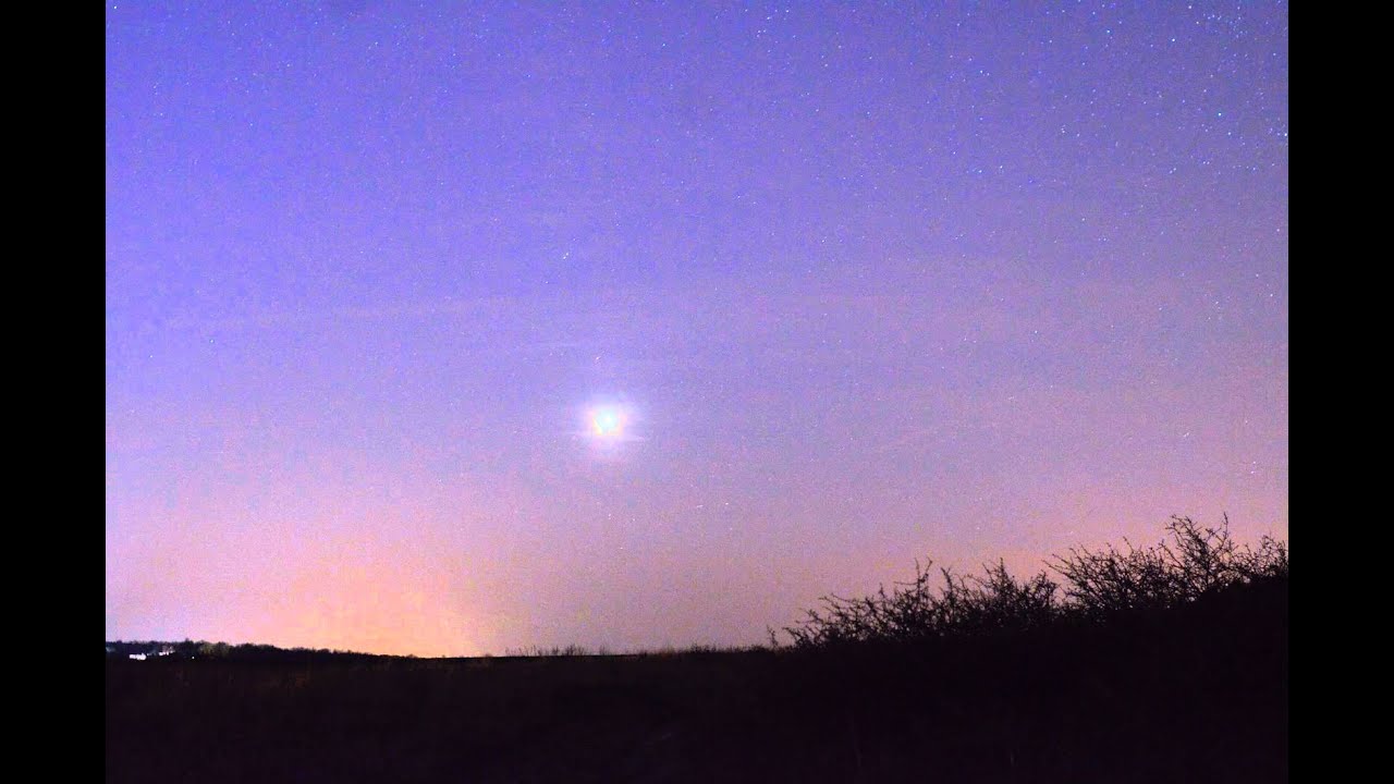 Venus rising 2014-03-11 - YouTube