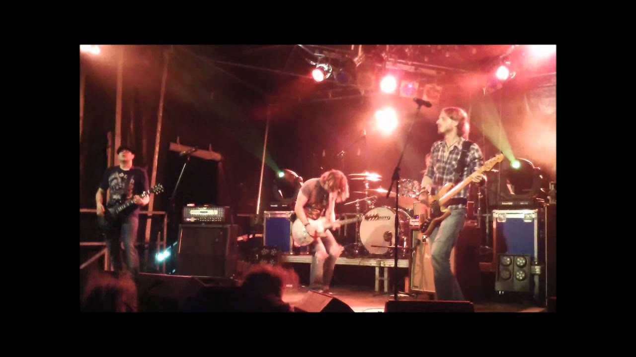 Timmy Rough Band - Refugee - Live 24.08.12 Germany - YouTube
