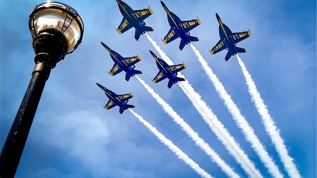 Blue Angels Delta Formation - YouTube