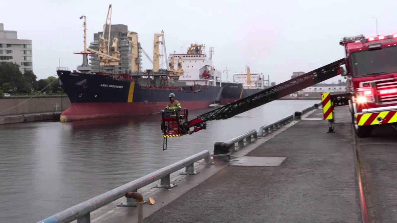 ShapPhoto Rosenbauer Raptor - YouTube