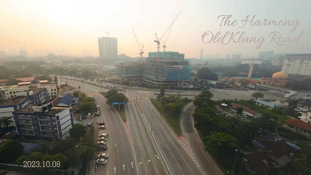 The Harmony Old Klang Road - YouTube