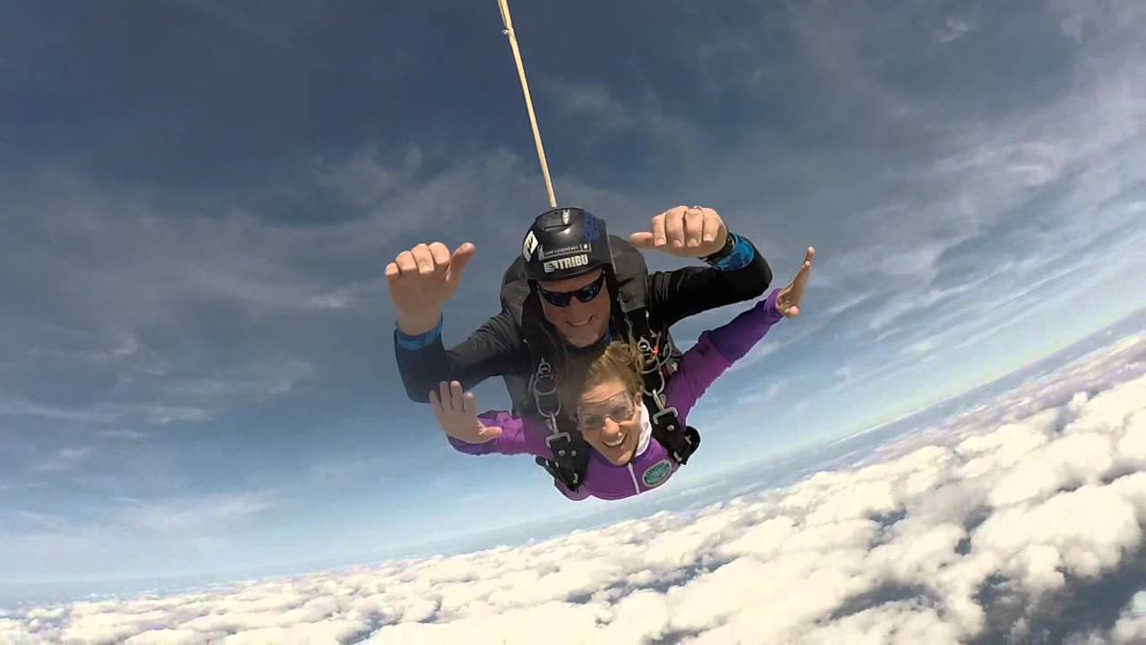 Swoopware: Skydive - Shannon - YouTube