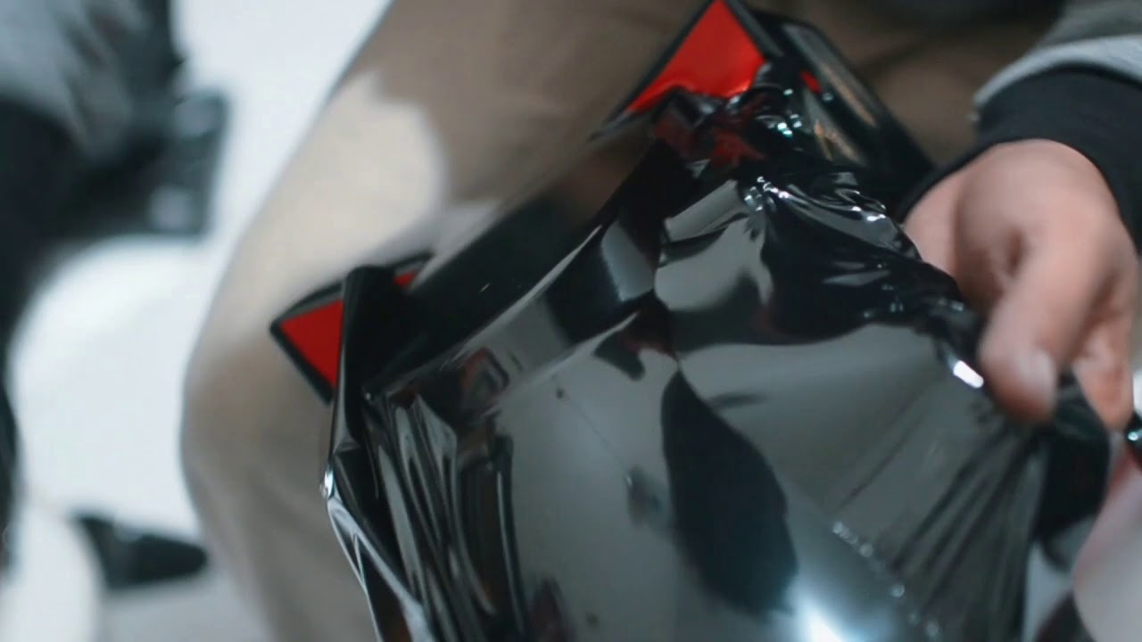 Wrapping Honda ADV 150 - YouTube