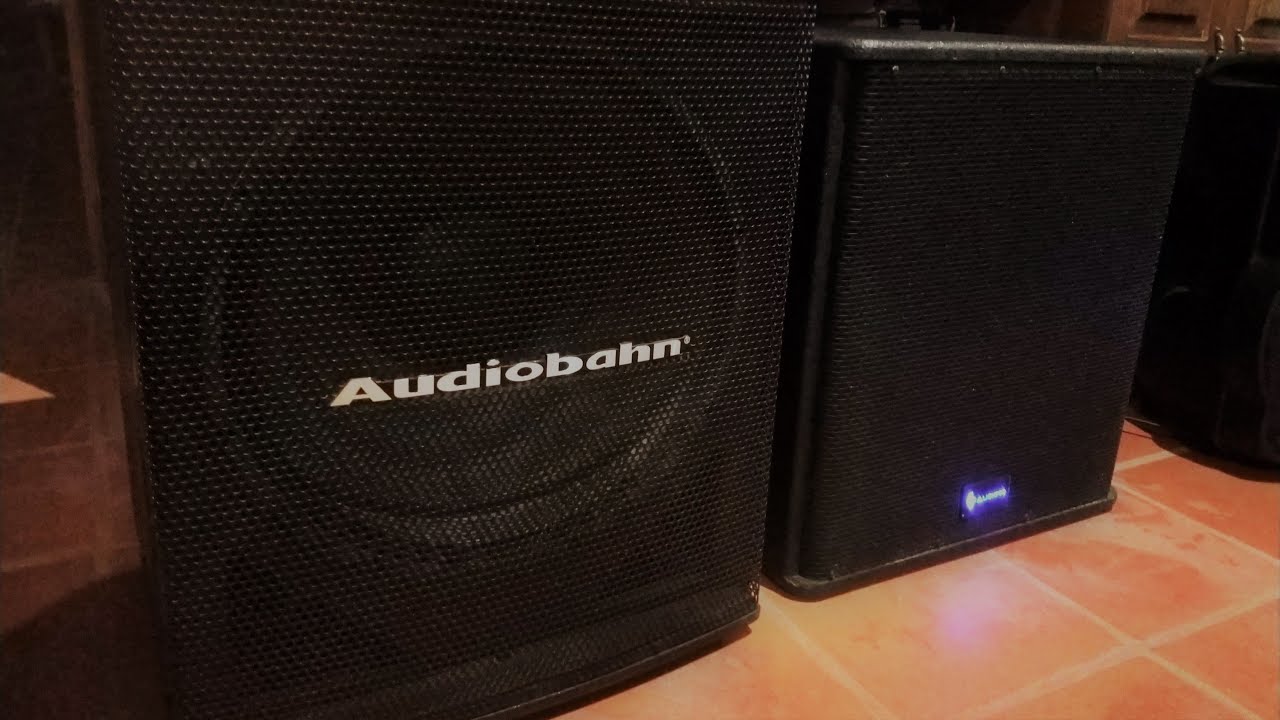 Subwoofer AudioBahn ASUB18X -Test -Vs. Alien Pro X18 - YouTube