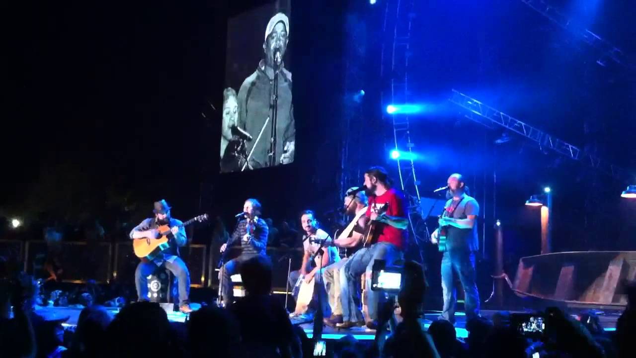 Zac Brown Band with Darius Rucker, Wagon Wheel - YouTube