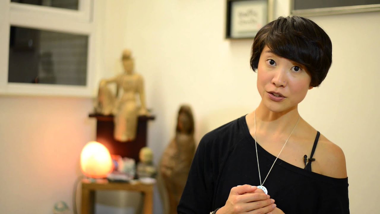 Janet Lau [每個身體都是獨特的]50小時深度瑜伽解剖學 - YouTube