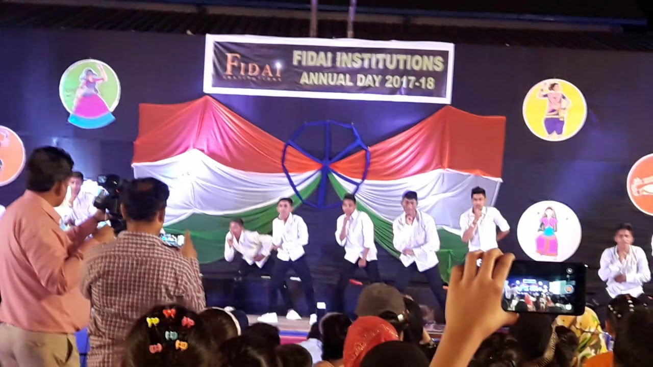 Fidai school Panchgani boy Rocks - YouTube