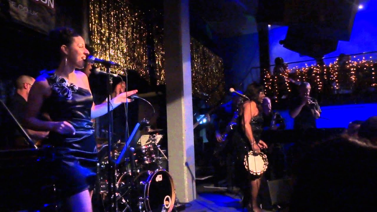 Martha Reeves and the Vandellas - Jimmy Mack -12/19/2012 - YouTube
